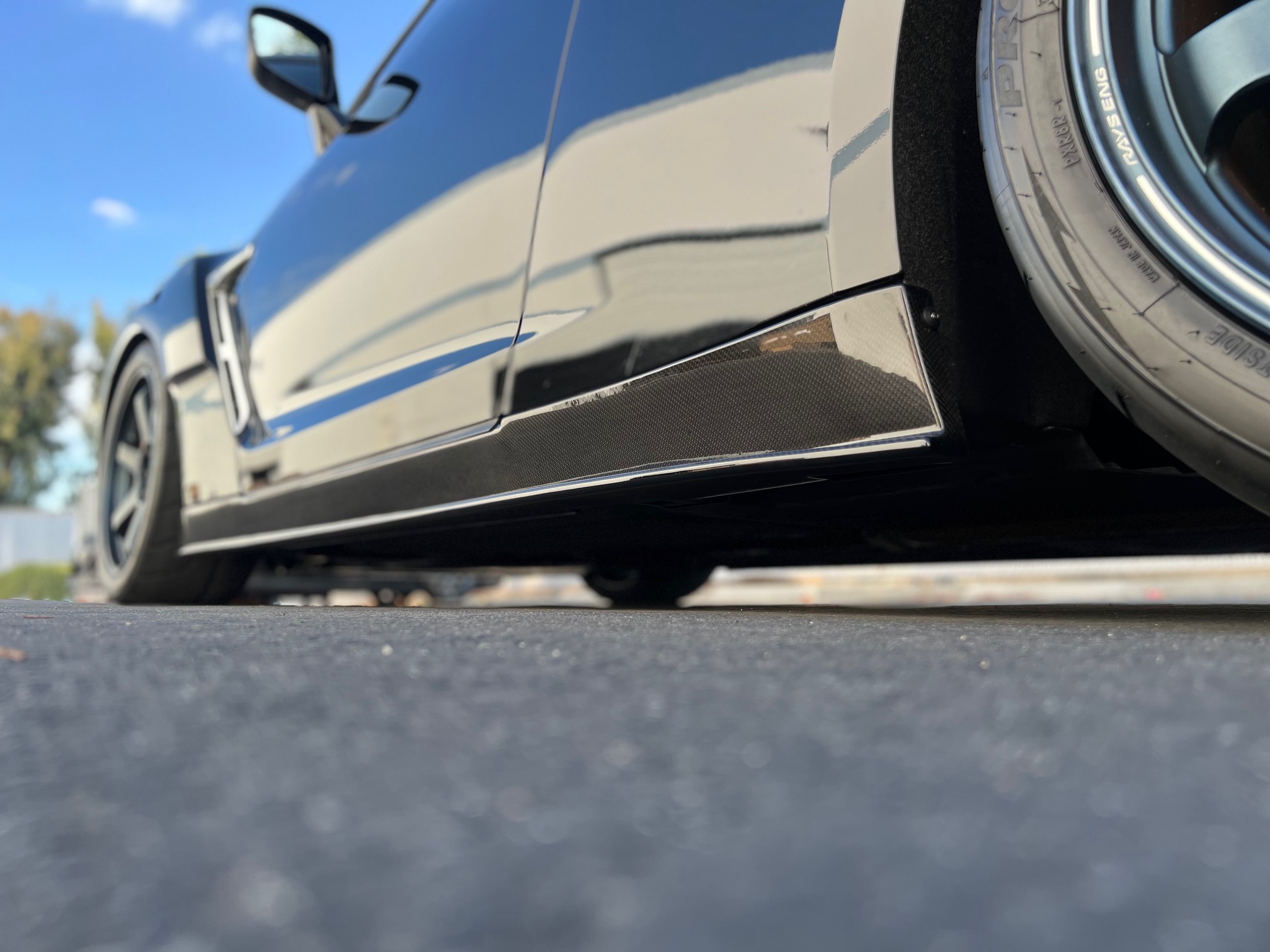 N-Tune Spec T Side Skirts (CF): 2017-2022 Nissan R35 GTR - EPI Motoring